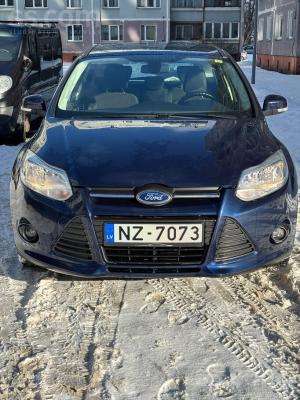Blue Ford Focus 2012 in Riga, with an engine capacity of 1.00 L and mileage of 256 thousand km for 3999 €, photo  on AUTOMOTO.COM.LV