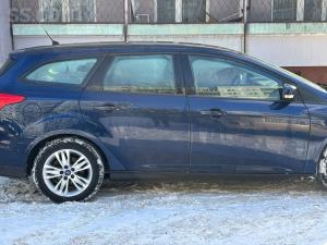 Blue Ford Focus 2012 in Riga, with an engine capacity of 1.00 L and mileage of 256 thousand km for 3999 €, photo 4 on AUTOMOTO.COM.LV