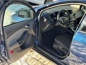 Blue Ford Focus 2012 in Riga, with an engine capacity of 1.00 L and mileage of 256 thousand km for 3999 €, photo 11 on AUTOMOTO.COM.LV