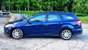 Blue Ford Focus 2012 in Cesis, with an engine capacity of 1.60 L and mileage of 335 thousand km for 2900 €, photo 11 on AUTOMOTO.COM.LV