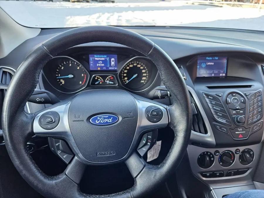 Blue Ford Focus 2012 in Jekabpils, with an engine capacity of 1.60 L and mileage of 257 thousand km for 4490 €, photo 32 on AUTOMOTO.COM.LV