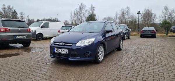 Zils Ford Focus 2012 Valmiera, ar dzinēja tilpumu 1.60 L un nobraukumu 327 tūkst. km par 2800 €, foto 6 vietnē AUTOMOTO.COM.LV