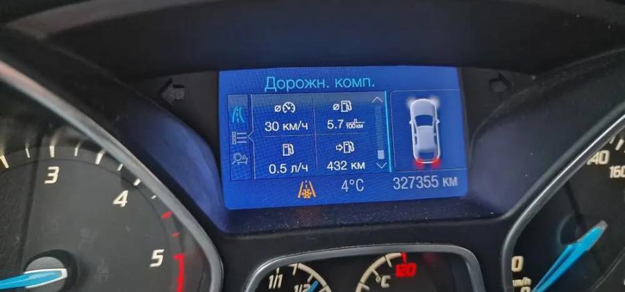 Blue Ford Focus 2012 in Valmiera, with an engine capacity of 1.60 L and mileage of 327 thousand km for 2800 €, photo 13 on AUTOMOTO.COM.LV