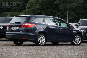Blue Ford Focus 2012 in Riga, with an engine capacity of 1.60 L and mileage of 307 thousand km for 2990 €, photo 5 on AUTOMOTO.COM.LV
