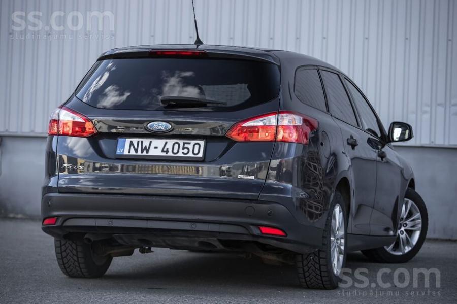 Zils Ford Focus 2012 Tukums, ar dzinēja tilpumu 1.60 L un nobraukumu 0 tūkst. km par 3850 €, foto 4 vietnē AUTOMOTO.COM.LV