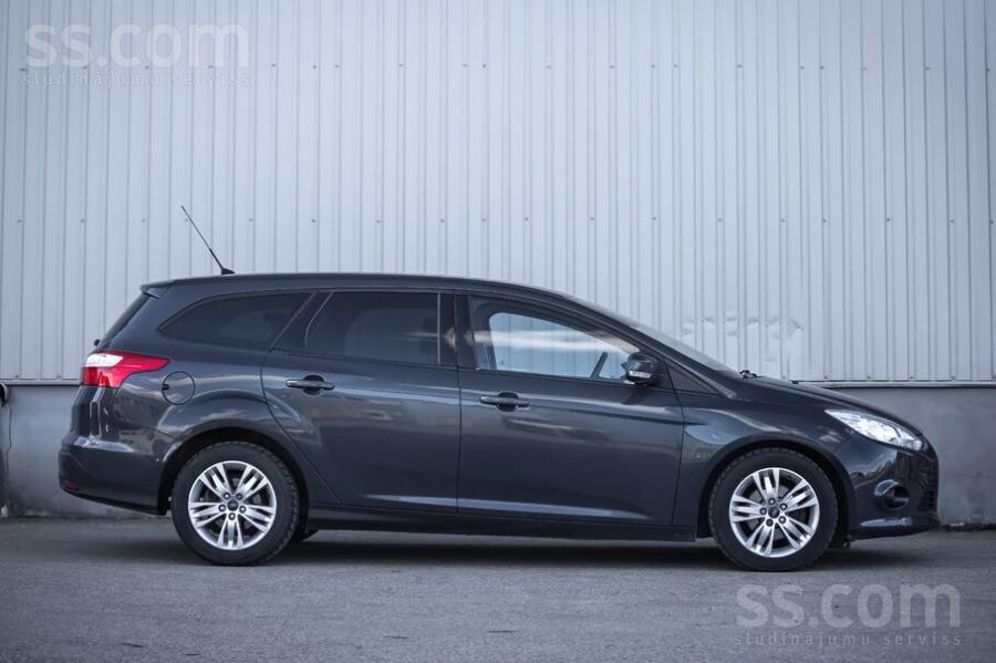 Zils Ford Focus 2012 Tukums, ar dzinēja tilpumu 1.60 L un nobraukumu 0 tūkst. km par 3850 €, foto 6 vietnē AUTOMOTO.COM.LV