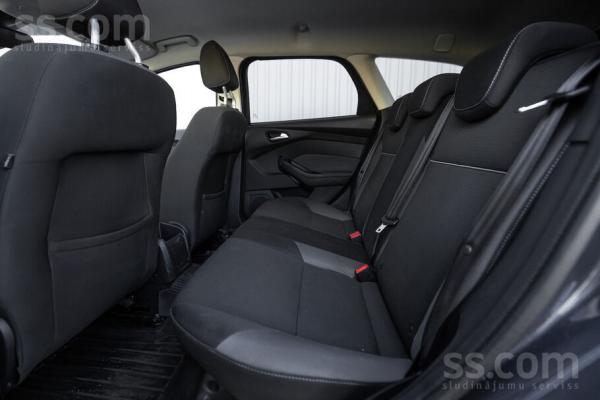 Zils Ford Focus 2012 Tukums, ar dzinēja tilpumu 1.60 L un nobraukumu 0 tūkst. km par 3850 €, foto 10 vietnē AUTOMOTO.COM.LV