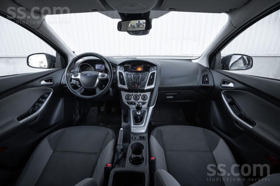 Zils Ford Focus 2012 Tukums, ar dzinēja tilpumu 1.60 L un nobraukumu 0 tūkst. km par 3850 €, foto 20 vietnē AUTOMOTO.COM.LV