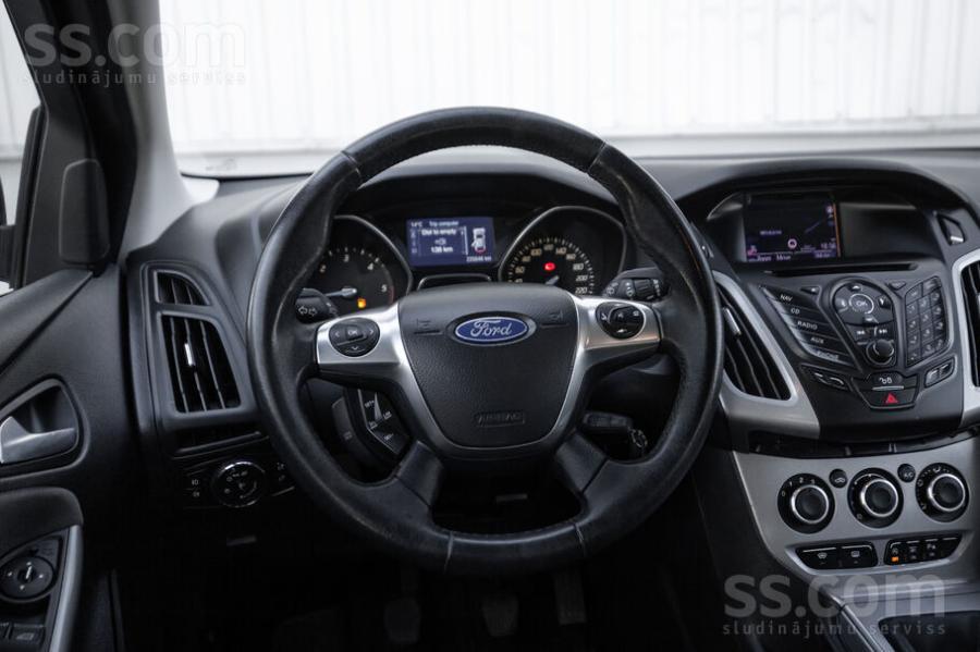 Zils Ford Focus 2012 Tukums, ar dzinēja tilpumu 1.60 L un nobraukumu 0 tūkst. km par 3850 €, foto 21 vietnē AUTOMOTO.COM.LV