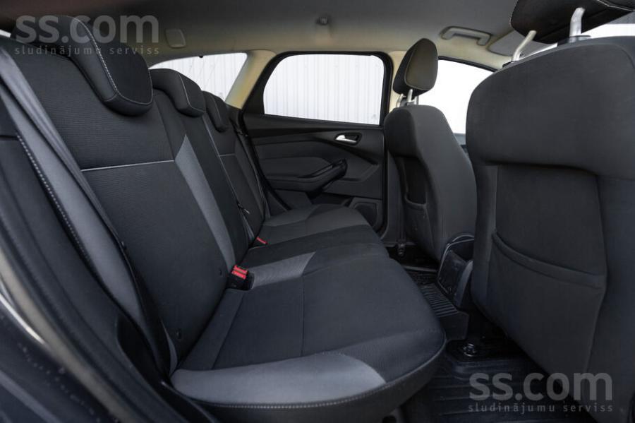 Zils Ford Focus 2012 Tukums, ar dzinēja tilpumu 1.60 L un nobraukumu 0 tūkst. km par 3850 €, foto 23 vietnē AUTOMOTO.COM.LV