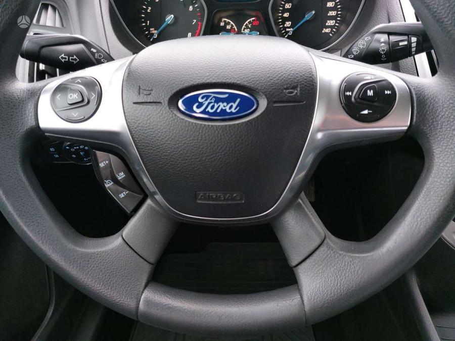 Blue Ford Focus 2013 in Panevezys, with an engine capacity of 1.00 L and mileage of 248 thousand km for 2748 €, photo 14 on AUTOMOTO.COM.LV
