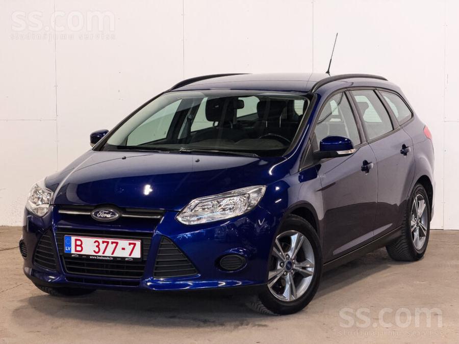 Blue Ford Focus 2013 in Jurmala, with an engine capacity of 1.00 L and mileage of 210 thousand km for 3990 €, photo 1 on AUTOMOTO.COM.LV