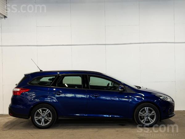 Blue Ford Focus 2013 in Jurmala, with an engine capacity of 1.00 L and mileage of 210 thousand km for 3990 €, photo 9 on AUTOMOTO.COM.LV