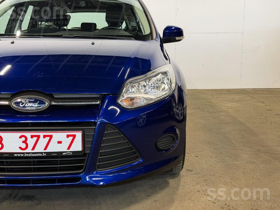Blue Ford Focus 2013 in Jurmala, with an engine capacity of 1.00 L and mileage of 210 thousand km for 3990 €, photo 14 on AUTOMOTO.COM.LV