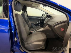 Blue Ford Focus 2013 in Jurmala, with an engine capacity of 1.00 L and mileage of 210 thousand km for 3990 €, photo 20 on AUTOMOTO.COM.LV