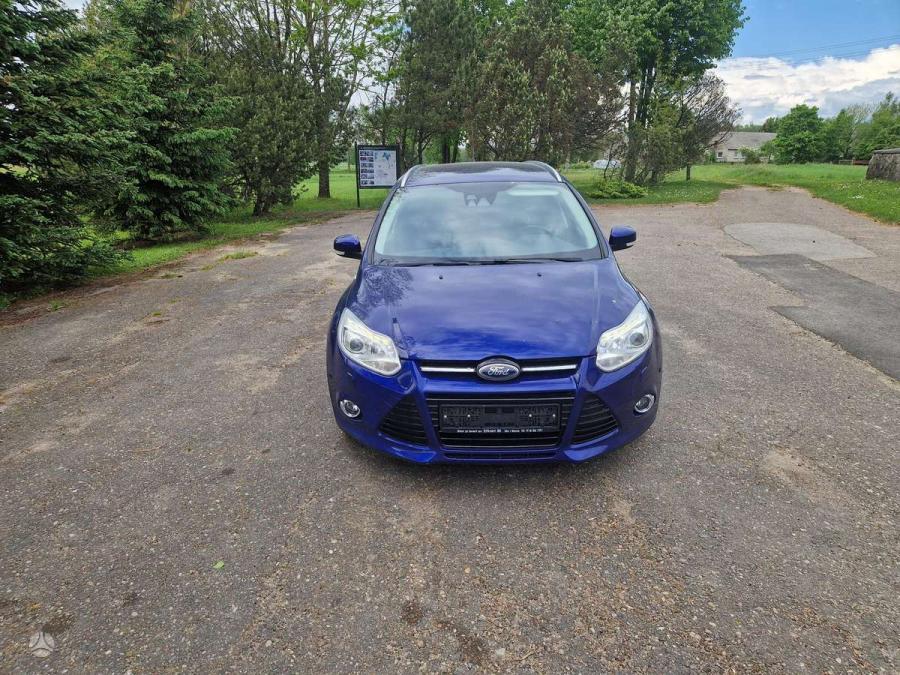 Blue Ford Focus 2013 in Silute, with an engine capacity of 2.00 L and mileage of 125 thousand km for 4100 €, photo 1 on AUTOMOTO.COM.LV