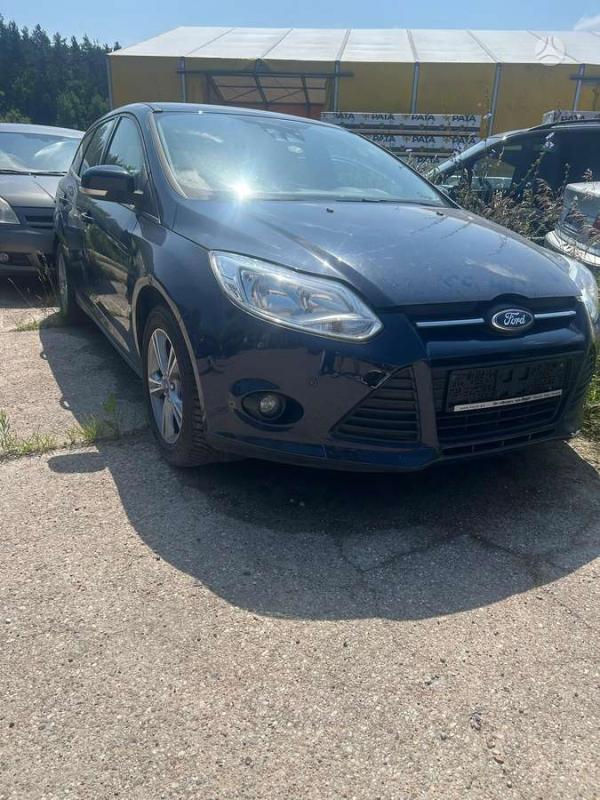 Zils Ford Focus 2013 Viļņa, ar dzinēja tilpumu 1.00 L un nobraukumu 0 tūkst. km par 3130 €, foto 2 vietnē AUTOMOTO.COM.LV