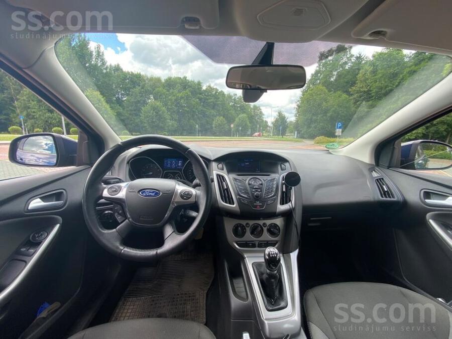 Blue Ford Focus 2013 in Riga, with an engine capacity of 1.00 L and mileage of 212 thousand km for 3200 €, photo 7 on AUTOMOTO.COM.LV