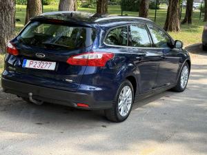 Zils Ford Focus 2013 Kauņa, ar dzinēja tilpumu 1.56 L un nobraukumu 231 tūkst. km par 3350 €, foto 6 vietnē AUTOMOTO.COM.LV