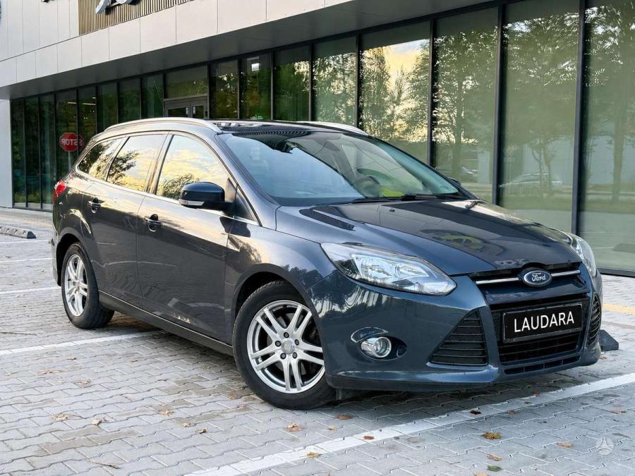 Zils Ford Focus 2013 Viļņa, ar dzinēja tilpumu 2.00 L un nobraukumu 248 tūkst. km par 4400 €, foto 1 vietnē AUTOMOTO.COM.LV