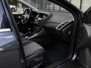 Zils Ford Focus 2013 Viļņa, ar dzinēja tilpumu 2.00 L un nobraukumu 248 tūkst. km par 4400 €, foto 15 vietnē AUTOMOTO.COM.LV