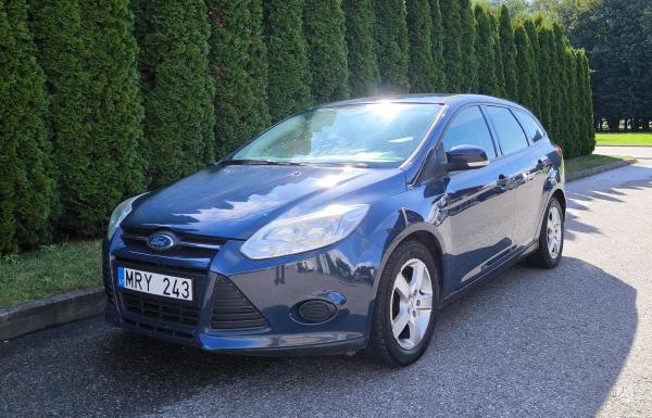 Zils Ford Focus 2013 Kauņa, ar dzinēja tilpumu 1.60 L un nobraukumu 295 tūkst. km par 2850 €, foto 5 vietnē AUTOMOTO.COM.LV