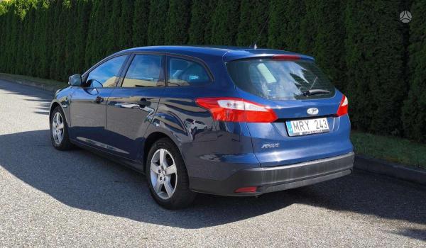 Zils Ford Focus 2013 Kauņa, ar dzinēja tilpumu 1.60 L un nobraukumu 295 tūkst. km par 2850 €, foto 10 vietnē AUTOMOTO.COM.LV