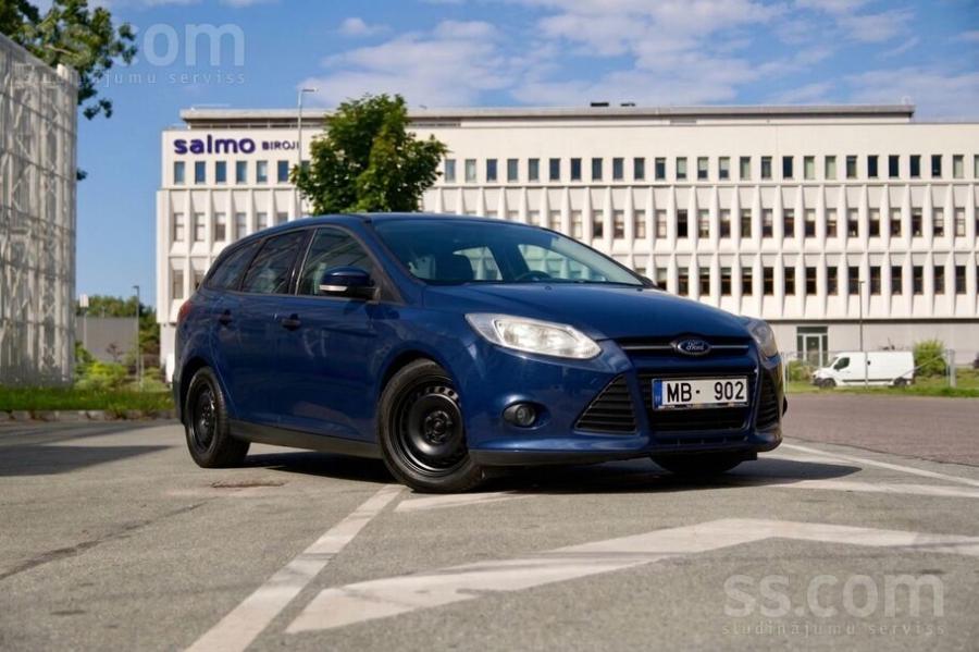 Blue Ford Focus 2013 in Riga, with an engine capacity of 1.60 L and mileage of 520 thousand km for 1270 €, photo 1 on AUTOMOTO.COM.LV