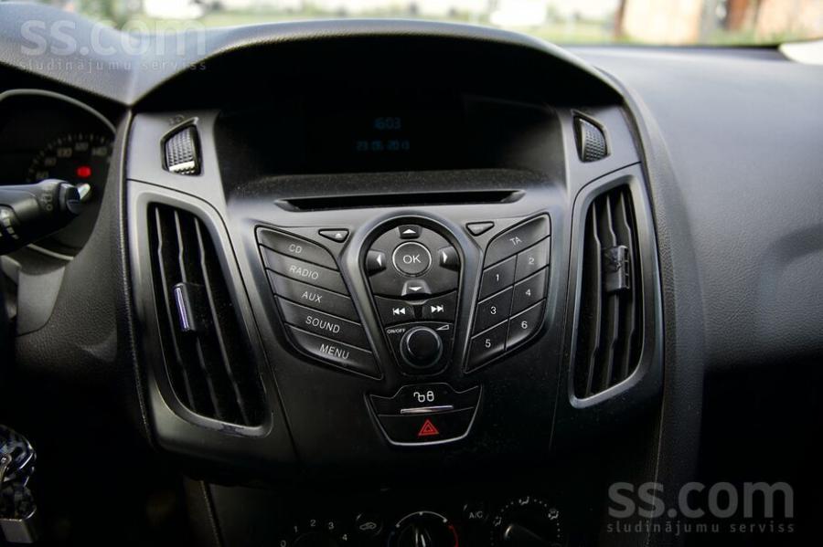 Blue Ford Focus 2013 in Riga, with an engine capacity of 1.60 L and mileage of 520 thousand km for 1270 €, photo 12 on AUTOMOTO.COM.LV