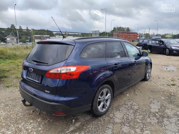 Ford Focus 2013 Utena vietnē Zils Ford Focus 2013 Utena, ar dzinēja tilpumu 1.60 L un nobraukumu 230 tūkst. km par 3300 €, foto 7 vietnē AUTOMOTO.COM.LV