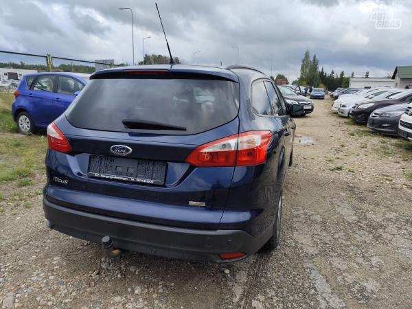 Ford Focus 2013 Utena vietnē Zils Ford Focus 2013 Utena, ar dzinēja tilpumu 1.60 L un nobraukumu 230 tūkst. km par 3300 €, foto 8 vietnē AUTOMOTO.COM.LV
