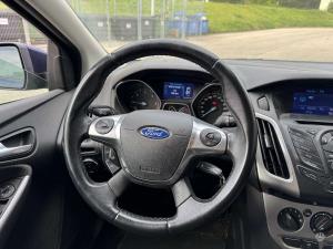 Blue Ford Focus 2013 in Alytus, with an engine capacity of 1.60 L and mileage of 244 thousand km for 2750 €, photo 12 on AUTOMOTO.COM.LV