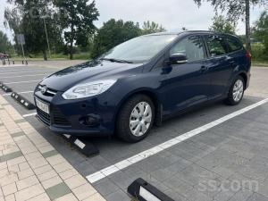 Синий Форд Фокус 2014 в Рига, объемом двигателя 1.00 л и пробегом 166 тыс. км за 2900 €, фото  на AUTOMOTO.COM.LV