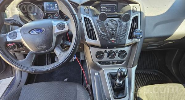 Zils Ford Focus 2014 Rīga, ar dzinēja tilpumu 1.60 L un nobraukumu 515 tūkst. km par 2300 €, foto 5 vietnē AUTOMOTO.COM.LV