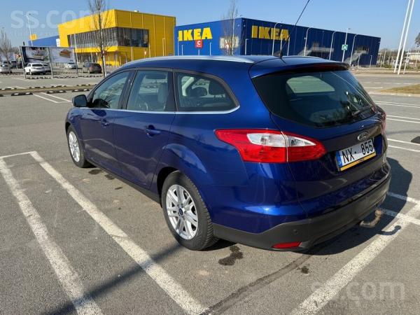 Blue Ford Focus 2014 in Riga, with an engine capacity of 1.60 L and mileage of 217 thousand km for 4650 €, photo 2 on AUTOMOTO.COM.LV