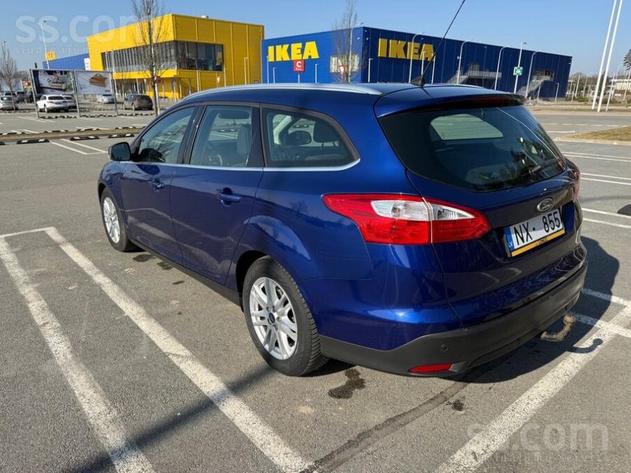 Blue Ford Focus 2014 in Riga, with an engine capacity of 1.60 L and mileage of 217 thousand km for 4650 €, photo 3 on AUTOMOTO.COM.LV