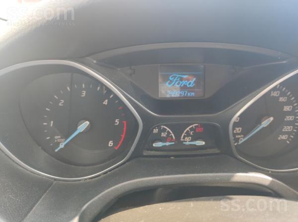 Zils Ford Focus 2014 Rīga, ar dzinēja tilpumu 1.60 L un nobraukumu 299 tūkst. km par 1900 €, foto 7 vietnē AUTOMOTO.COM.LV