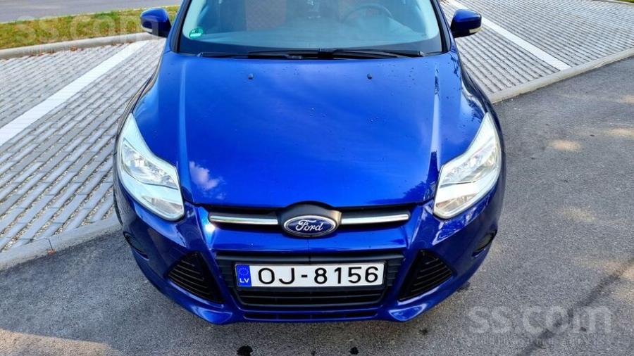 Blue Ford Focus 2014 in Cesis, with an engine capacity of 1.60 L and mileage of 300 thousand km for 4200 €, photo 7 on AUTOMOTO.COM.LV