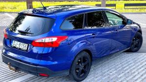 Blue Ford Focus 2014 in Cesis, with an engine capacity of 1.60 L and mileage of 300 thousand km for 4200 €, photo 9 on AUTOMOTO.COM.LV