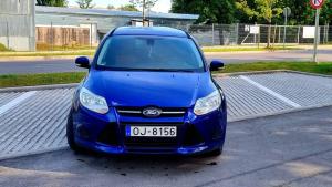 Blue Ford Focus 2014 in Cesis, with an engine capacity of 1.60 L and mileage of 300 thousand km for 4200 €, photo 3 on AUTOMOTO.COM.LV