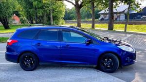 Blue Ford Focus 2014 in Cesis, with an engine capacity of 1.60 L and mileage of 300 thousand km for 4200 €, photo 5 on AUTOMOTO.COM.LV