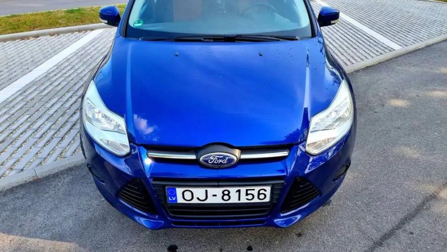 Blue Ford Focus 2014 in Cesis, with an engine capacity of 1.60 L and mileage of 300 thousand km for 4200 €, photo 7 on AUTOMOTO.COM.LV