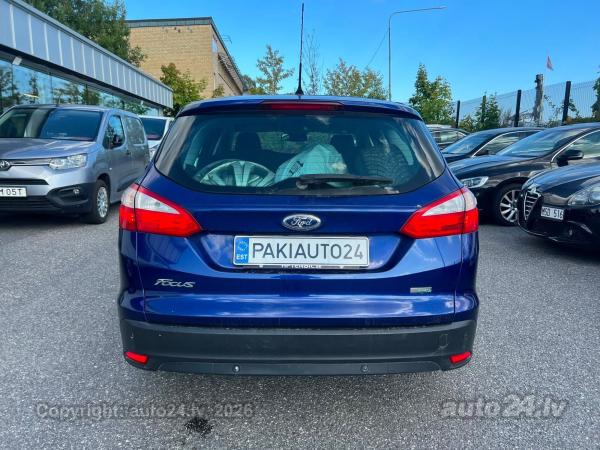 Blue Ford Focus 2014 in Parnu, with an engine capacity of 1.00 L and mileage of 239 thousand km for 3999 €, photo 6 on AUTOMOTO.COM.LV
