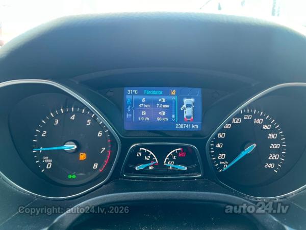 Blue Ford Focus 2014 in Parnu, with an engine capacity of 1.00 L and mileage of 239 thousand km for 3999 €, photo 9 on AUTOMOTO.COM.LV