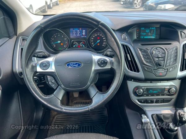 Blue Ford Focus 2014 in Parnu, with an engine capacity of 1.00 L and mileage of 239 thousand km for 3999 €, photo 10 on AUTOMOTO.COM.LV