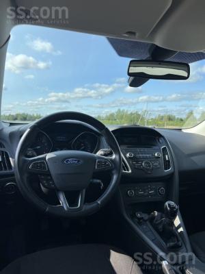 Zils Ford Focus 2015 Rīga, ar dzinēja tilpumu 1.00 L un nobraukumu 275 tūkst. km par 4150 €, foto 13 vietnē AUTOMOTO.COM.LV