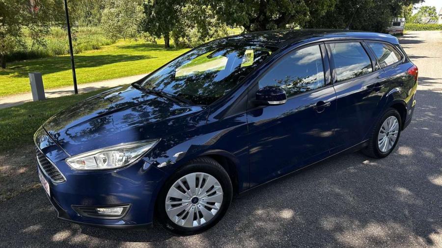 Blue Ford Focus 2015 in Utena, with an engine capacity of 1.00 L and mileage of 260 thousand km for 3750 €, photo 4 on AUTOMOTO.COM.LV