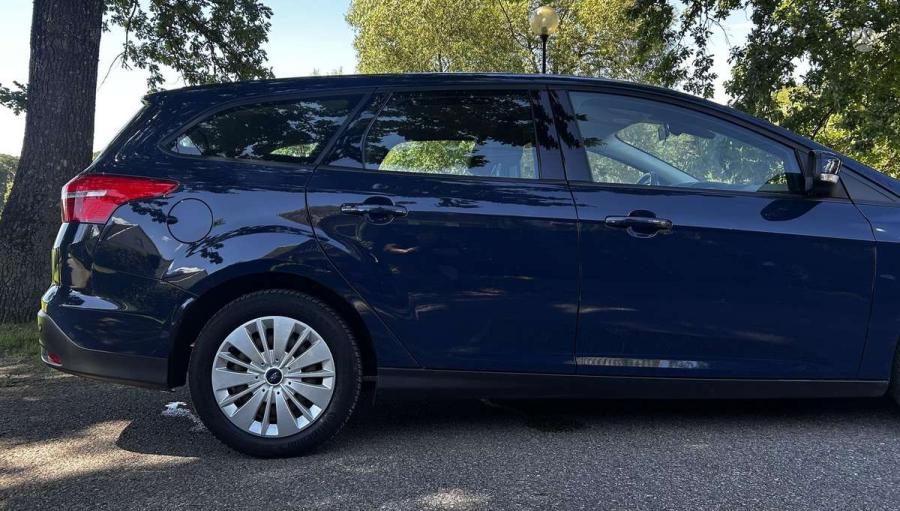 Blue Ford Focus 2015 in Utena, with an engine capacity of 1.00 L and mileage of 260 thousand km for 3750 €, photo 13 on AUTOMOTO.COM.LV