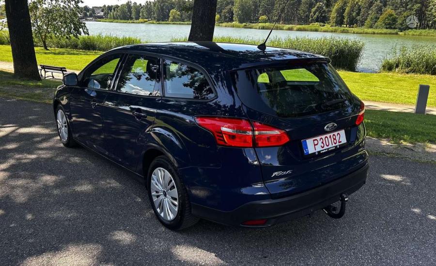 Blue Ford Focus 2015 in Utena, with an engine capacity of 1.00 L and mileage of 260 thousand km for 3750 €, photo 17 on AUTOMOTO.COM.LV