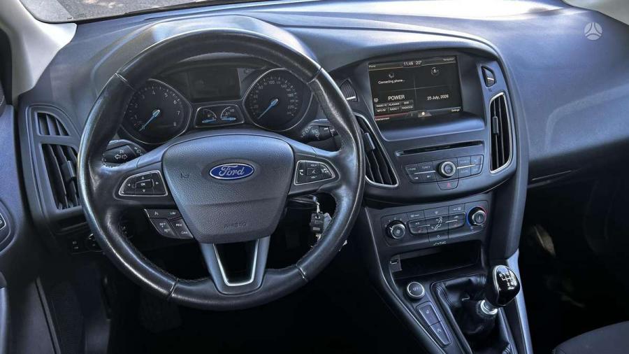 Blue Ford Focus 2015 in Utena, with an engine capacity of 1.00 L and mileage of 260 thousand km for 3750 €, photo 23 on AUTOMOTO.COM.LV